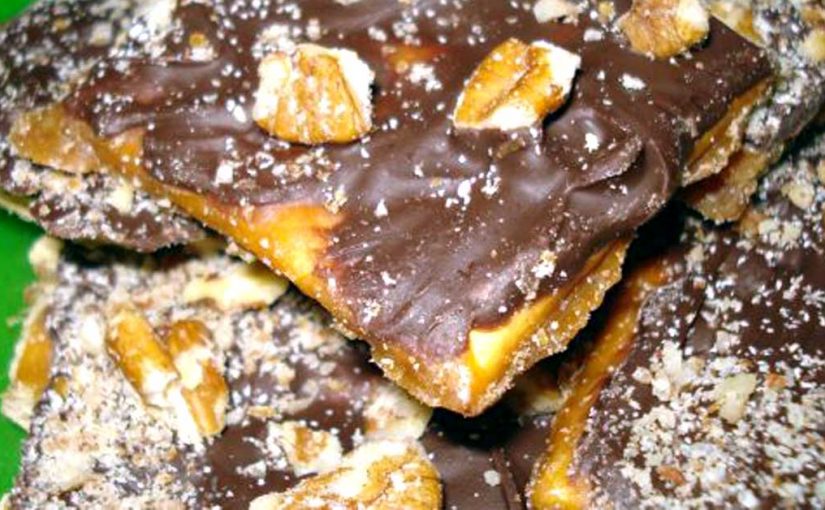 Saltine Candy Toffee - Easy To Make & Delicious! - Foodgasm Recipes