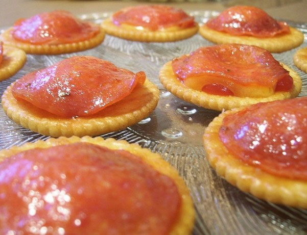 Poor Man's Pizza - Quick & Delicious - Foodgasm Recipes