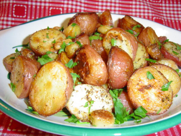 Roasted Garlic-Herb New Potatoes - Foodgasm Recipes