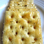 Fire Crackers - Seasoned Saltine Cracker Recipe - Foodgasm Recipes